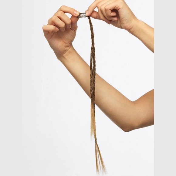 pop | Accessories | 5 Clipin Hair Extensions Two Braids Pop Hairdo ...